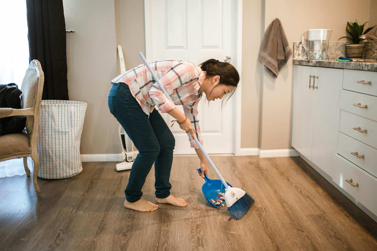 Speed Cleaning 101: - Minimalist Home